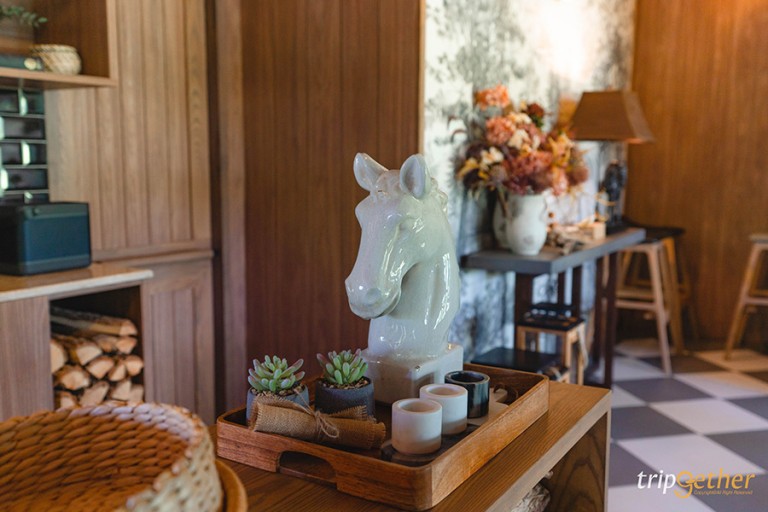 Trot Cafe Khaoyai คาเฟ่เขาใหญ่ สไตล์คันทรี บรรยากาศดีกลางทุ่งหญ้า