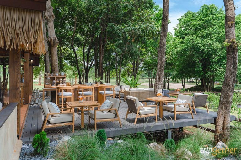 Trot Cafe Khaoyai คาเฟ่เขาใหญ่ สไตล์คันทรี บรรยากาศดีกลางทุ่งหญ้า